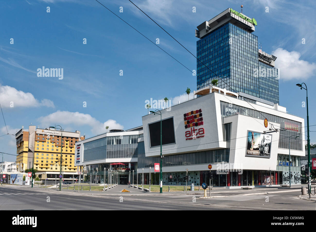 Alta-Shopping-Mall in Marin Dvor. Sarajevo, Bosnien und Herzegowina ...