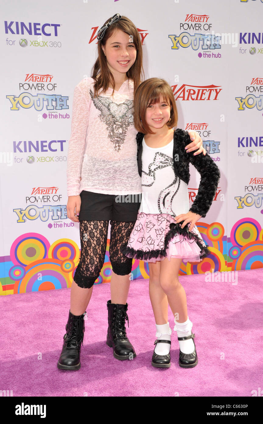 Emily evan rae and savannah paige rae -Fotos und -Bildmaterial in hoher ...