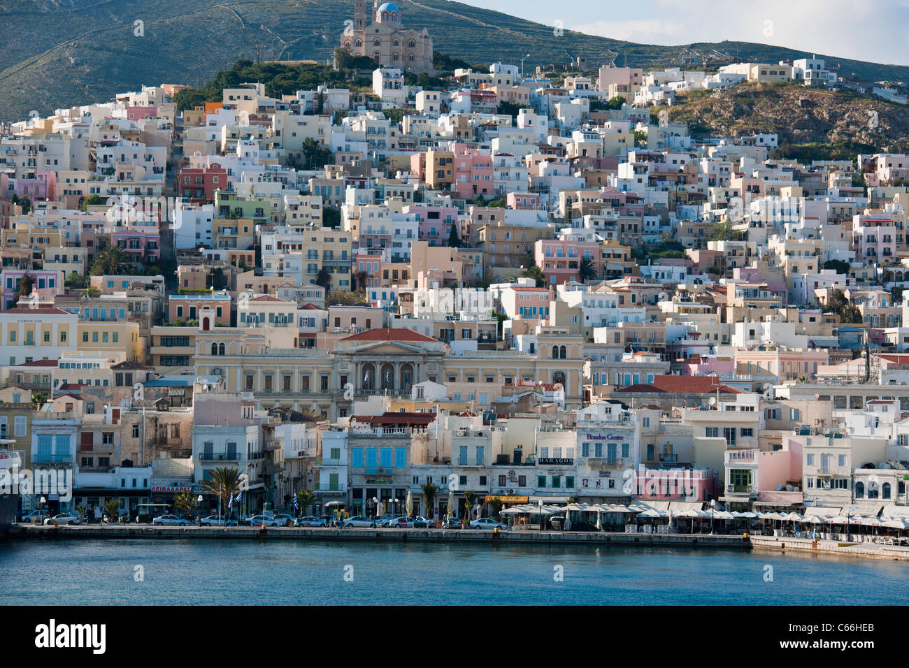 Syros griechenland ist eine kykladische insel und ihre wunderbare ...