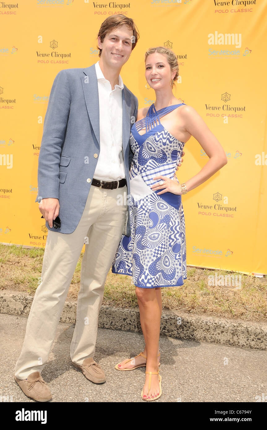 Jared Kushner, Ivanka Trump bei einem öffentlichen Auftritt für 2010 ...