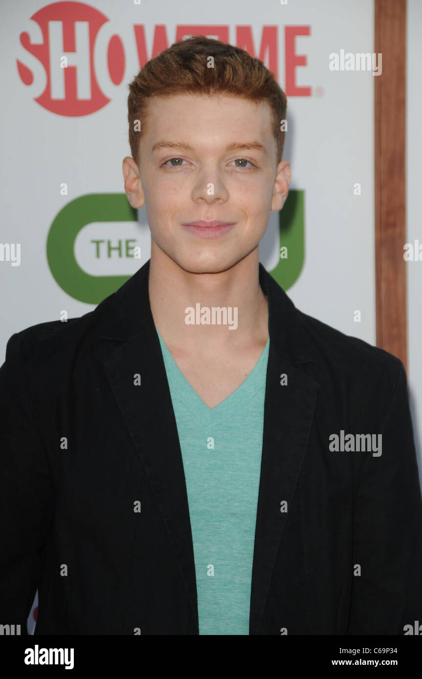 Cameron monaghan red carpet -Fotos und -Bildmaterial in hoher Auflösung ...