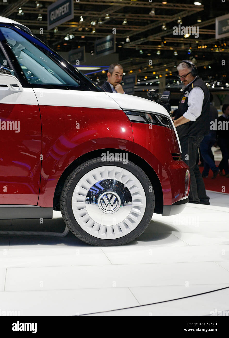 Weltpremiere des vw bulli -Fotos und -Bildmaterial in hoher Auflösung ...