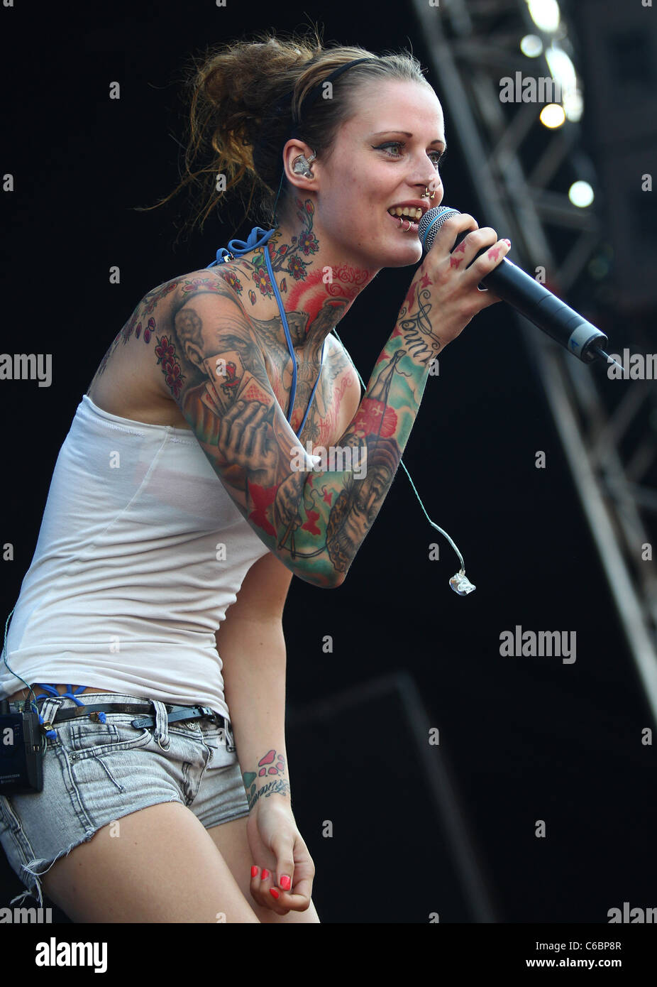 Jennifer Rostock Performing Live Mtv Stockfotos und -bilder Kaufen - Alamy