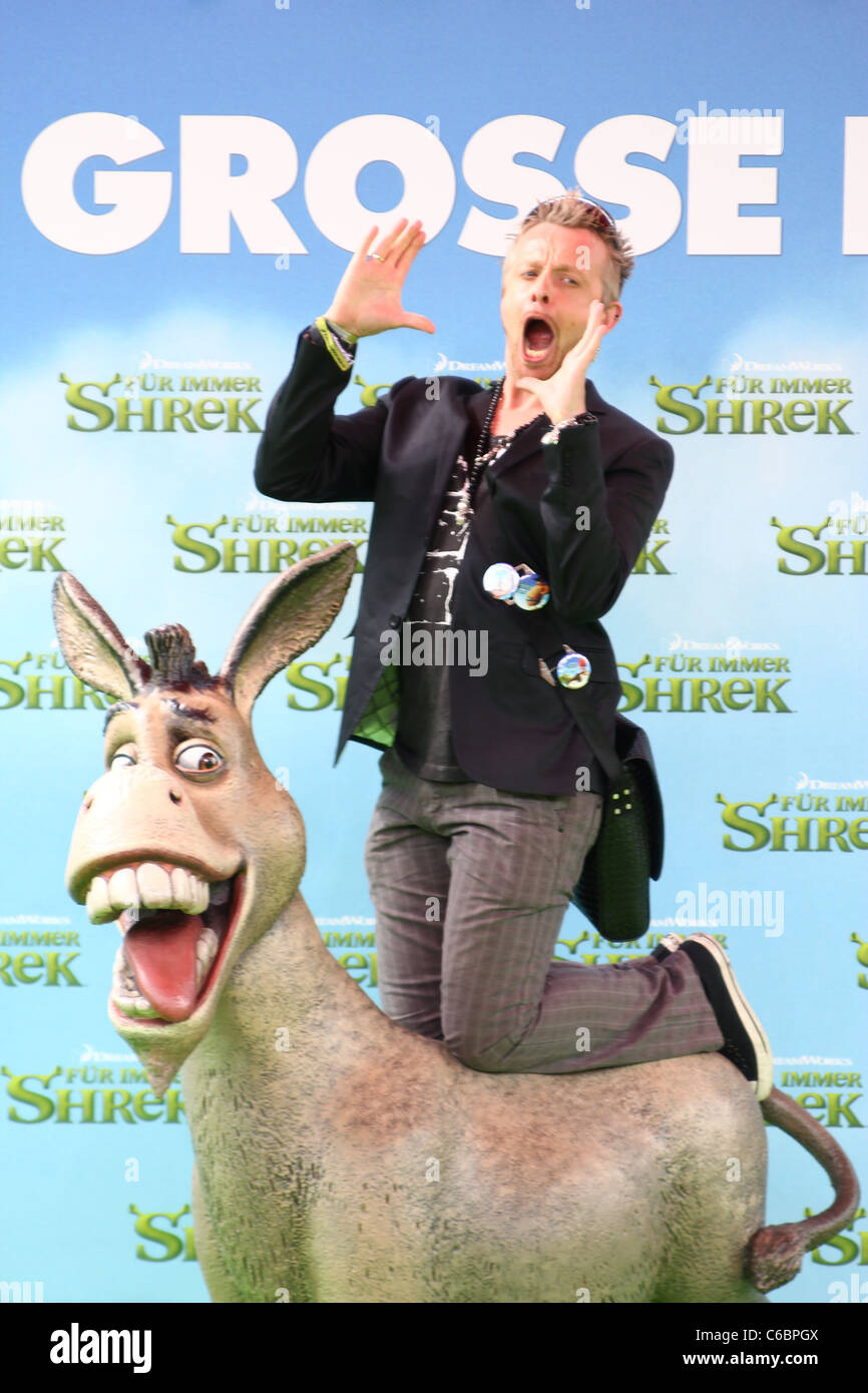 Ross Antony in der deutschen Erstaufführung von "Shrek Forever After ...