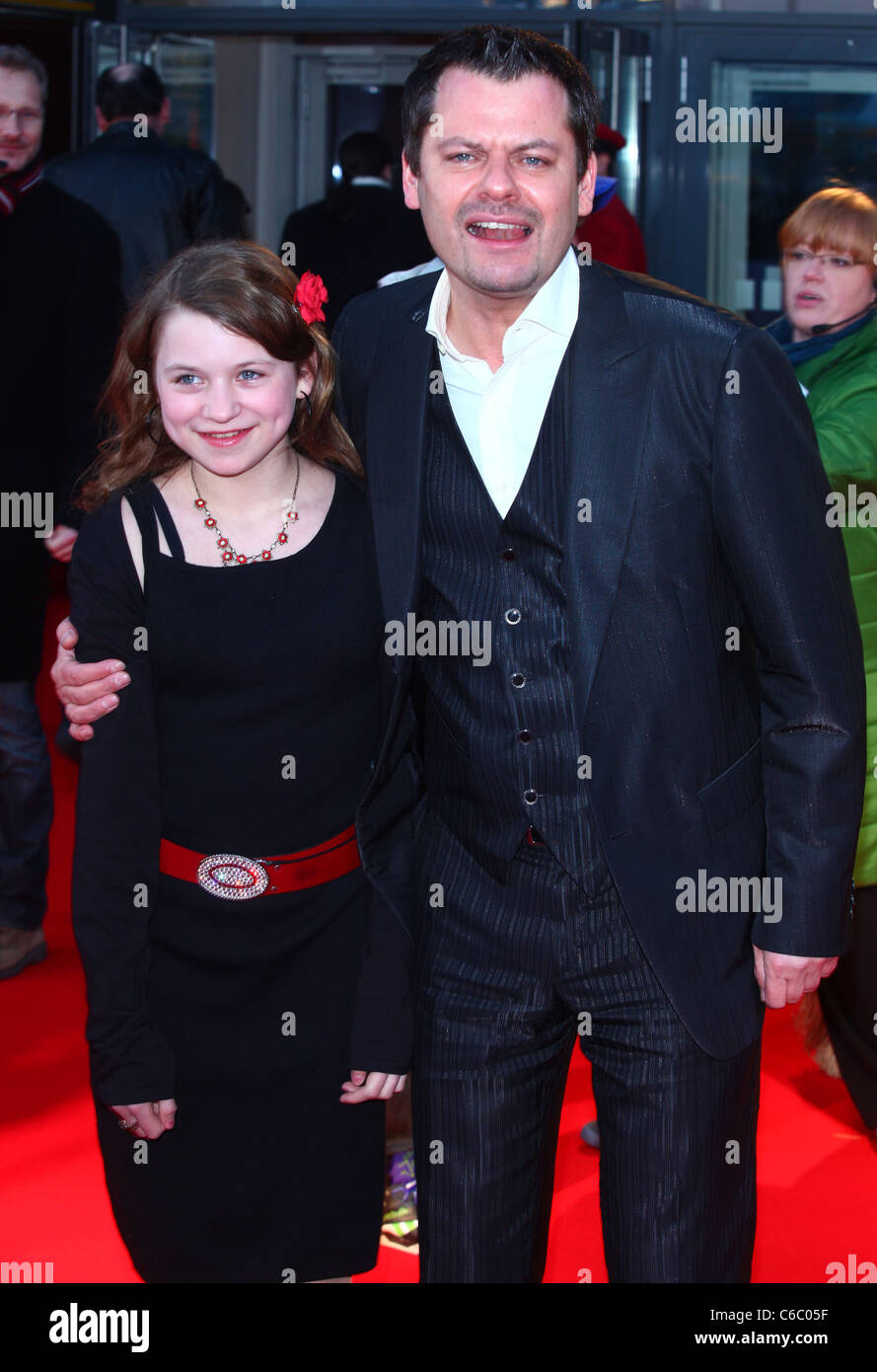 Ingo Appelt, Dauchter Greta bei der Premiere des Musicals "Wicked - Die ...
