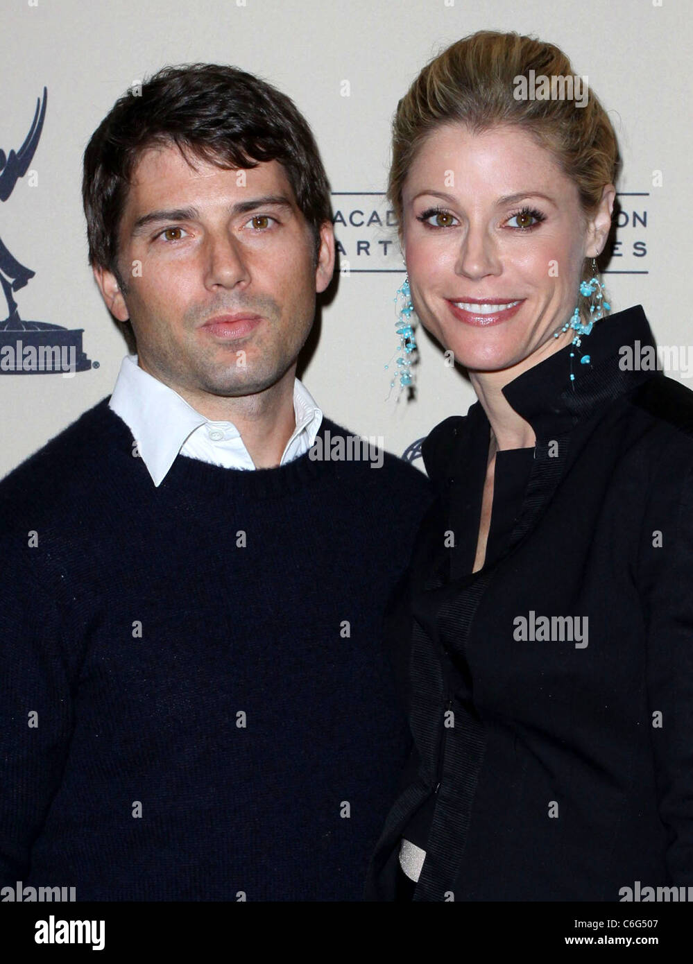 Julie Bowen und Ehemann Scott Phillips hielt ein Abend mit Â €œModern ...