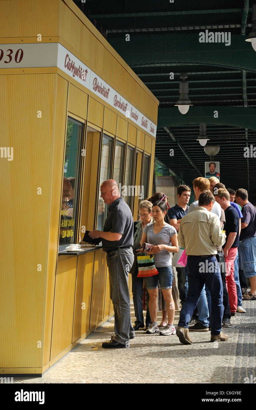 Imbiss Imbiss, älteste und berühmteste Wurst Konnopke stall ...
