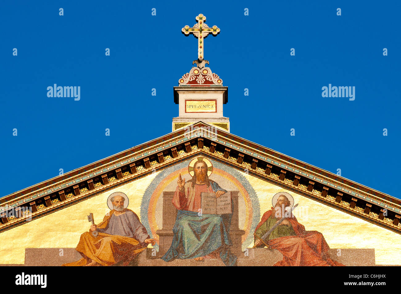 Tympanon des San Paolo Fuori le Mura, Rom Italien Stockfotografie - Alamy