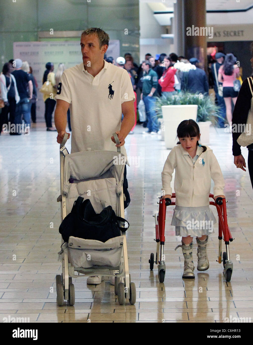Isabella neville -Fotos und -Bildmaterial in hoher Auflösung – Alamy
