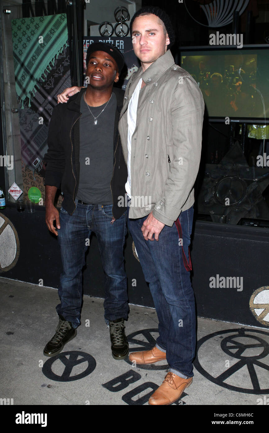 Derek Magyar und Gast Julia Gerard feiert ihren Geburtstag in JGerard ...