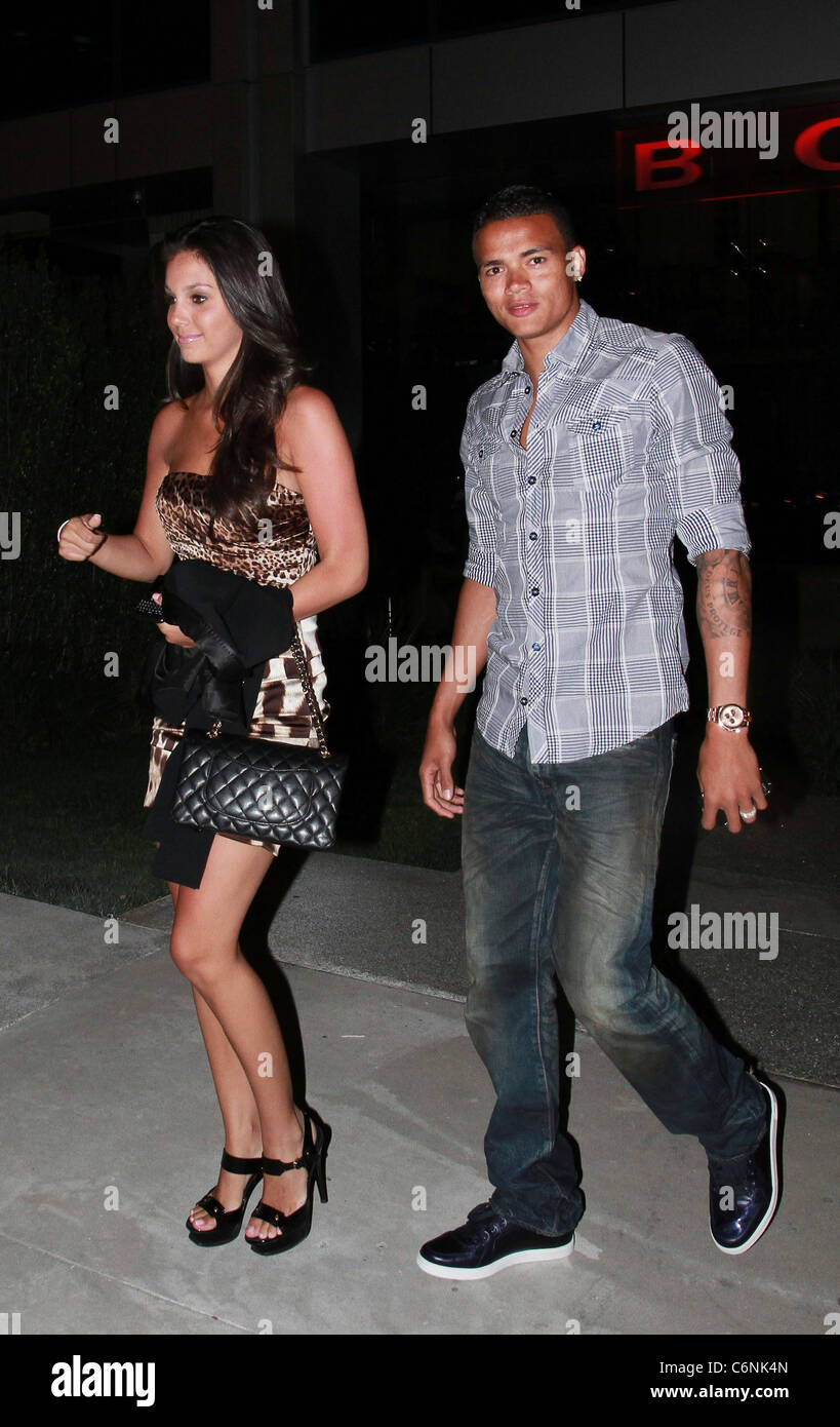 Tottenham Hotspur Jermaine Jenas und seine Verlobte Ellie Penfold ...