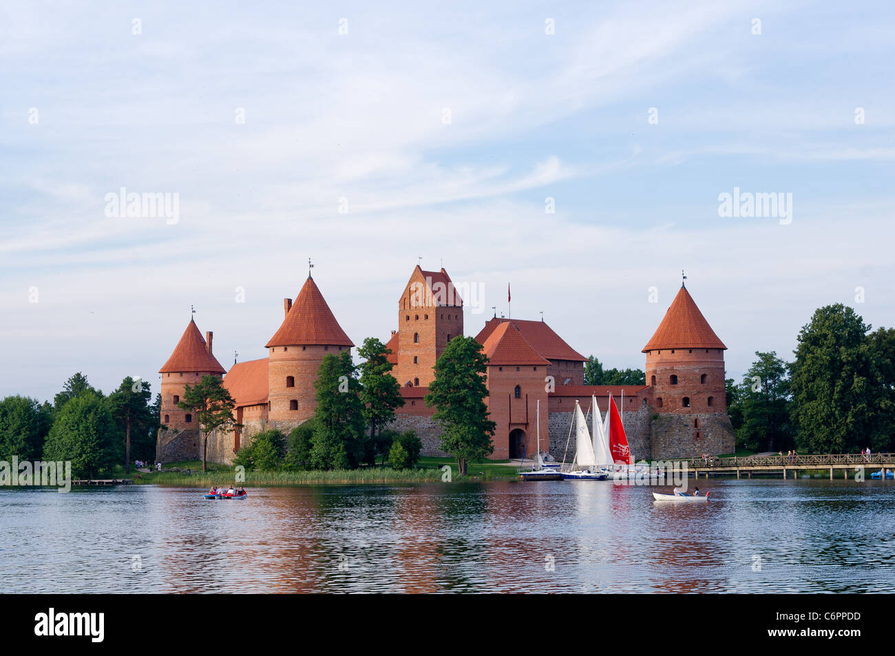 Insel schloss -Fotos und -Bildmaterial in hoher Auflösung – Alamy