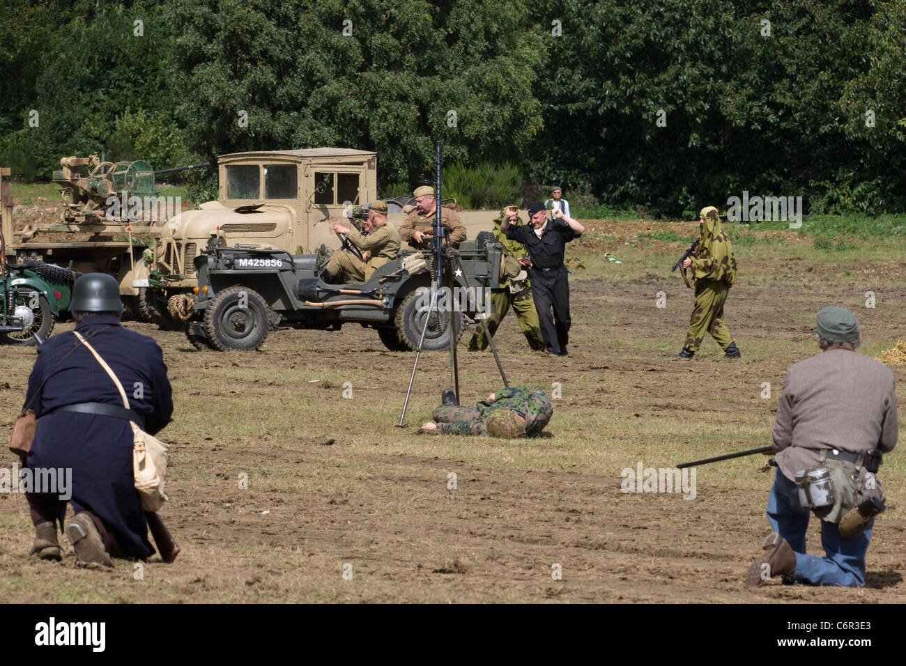 German partisan soldier -Fotos und -Bildmaterial in hoher Auflösung – Alamy