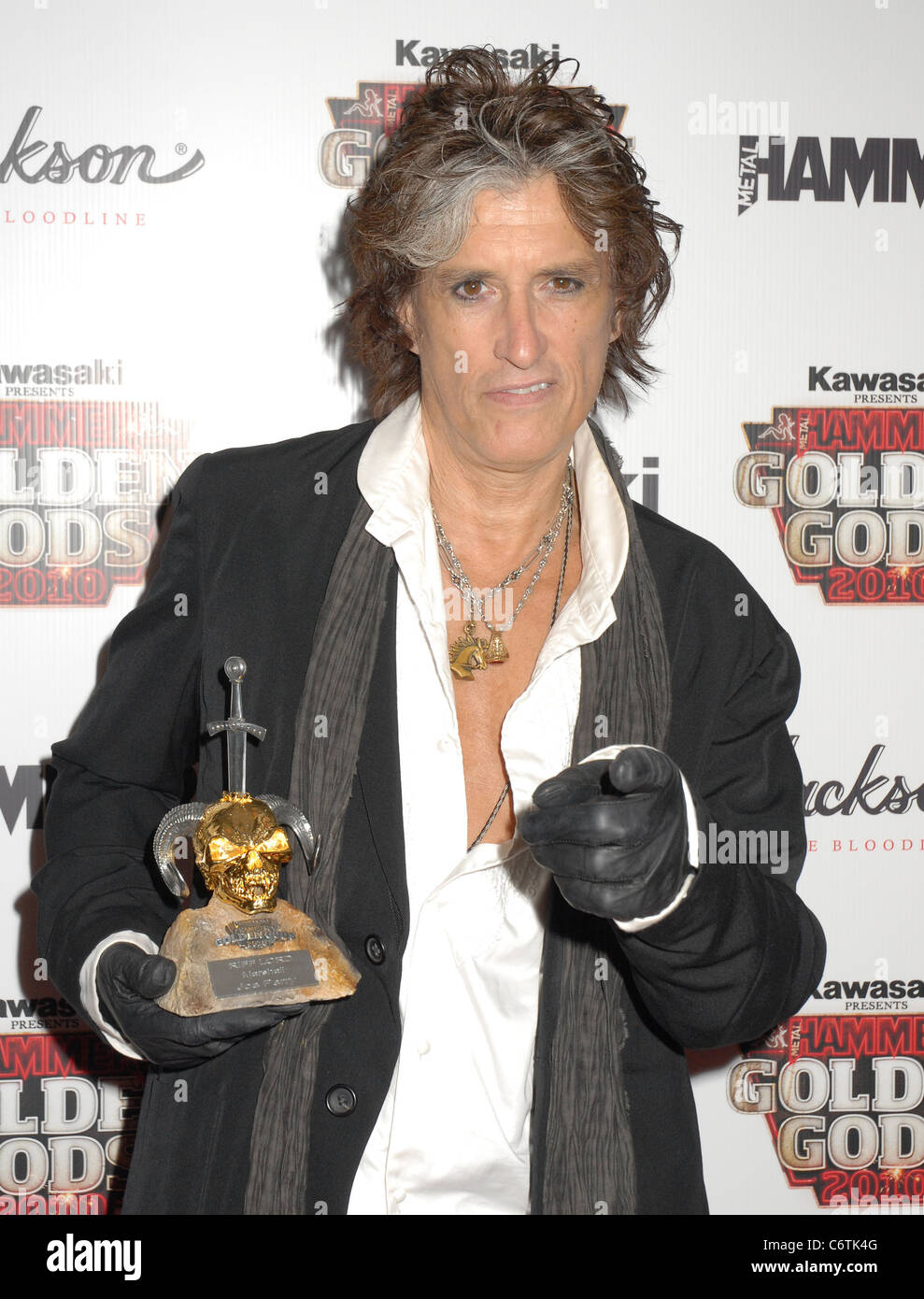 Joe Perry, bei der Metal Hammer Golden Gods Awards an indigo O2 London ...
