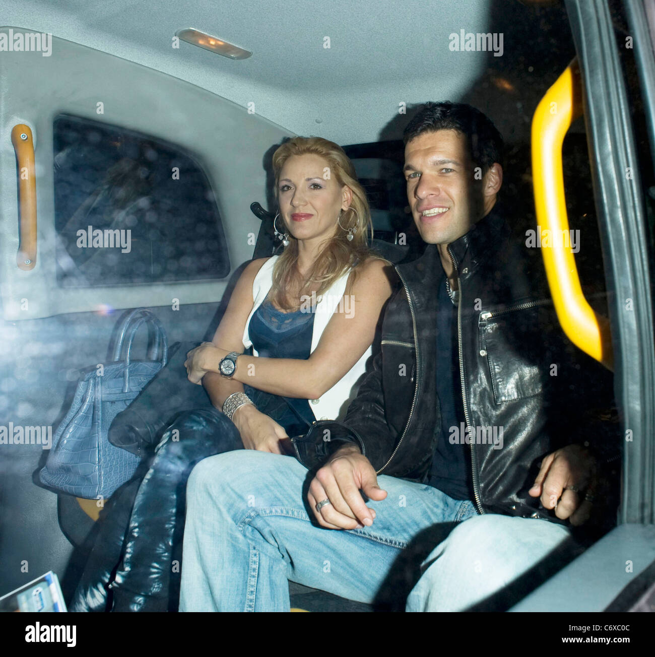 Chelsea und deutsche Nationalspieler Michael Ballack verlässt Nebel ...