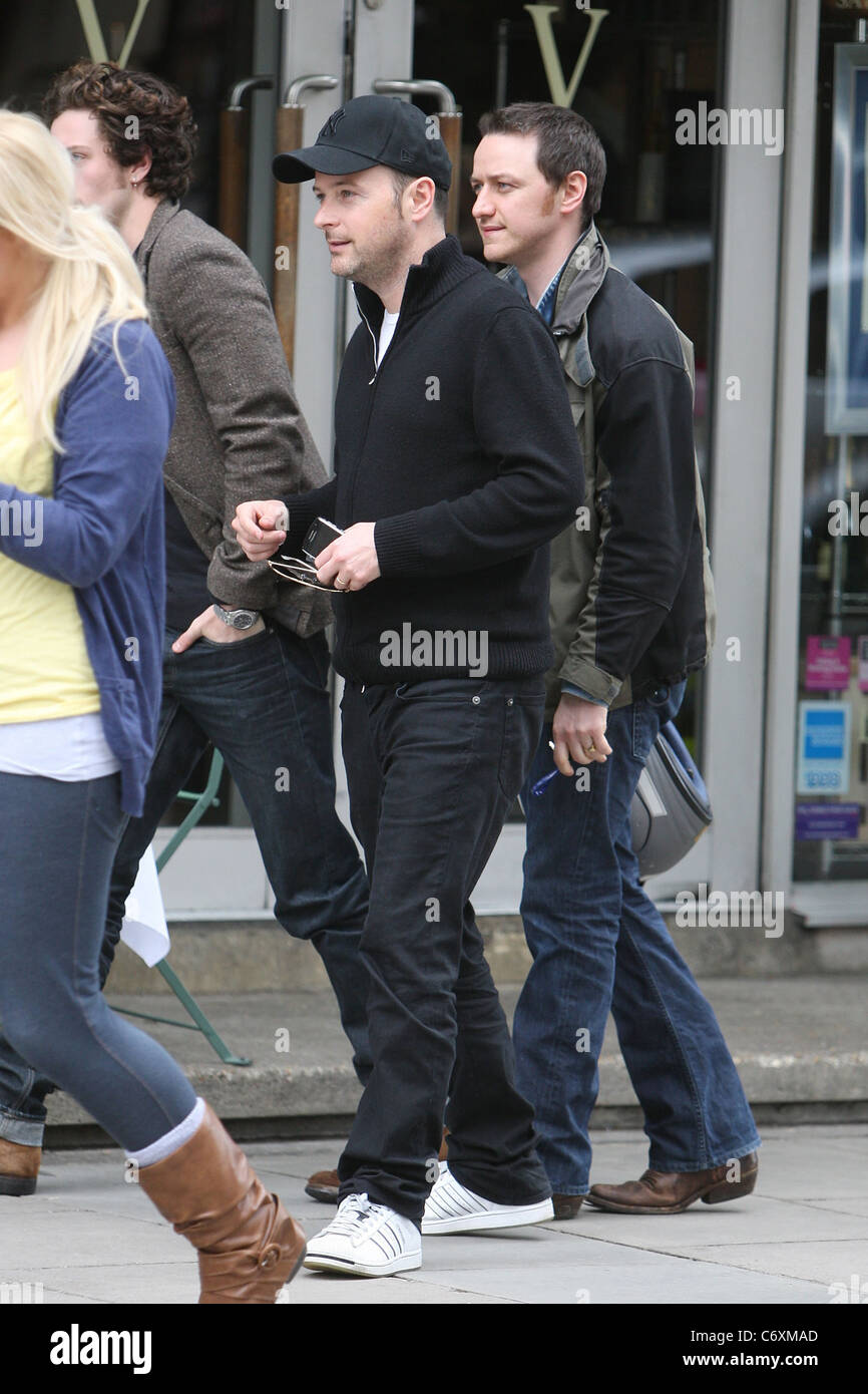 Matthew vaughn james mcavoy heading -Fotos und -Bildmaterial in hoher ...