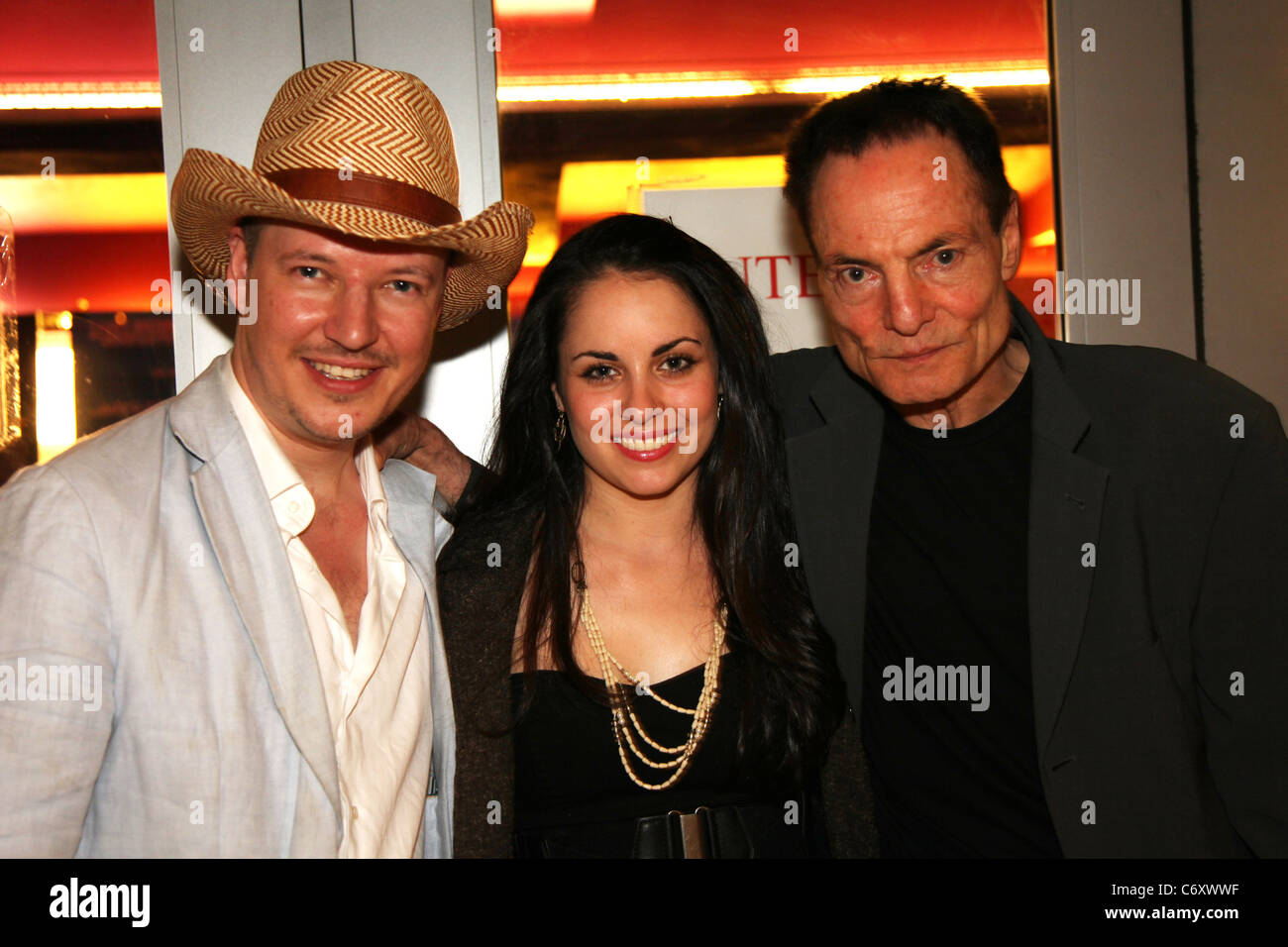 Ashley williams human centipede first -Fotos und -Bildmaterial in hoher ...