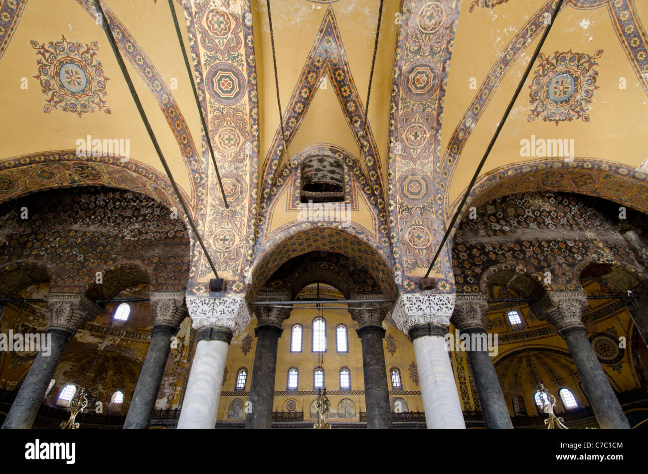 Türkei, Istanbul, Hagia Sophia Moschee (aka Aya Sophia, St. Sophia, Haghia Sophia), kunstvollen ...
