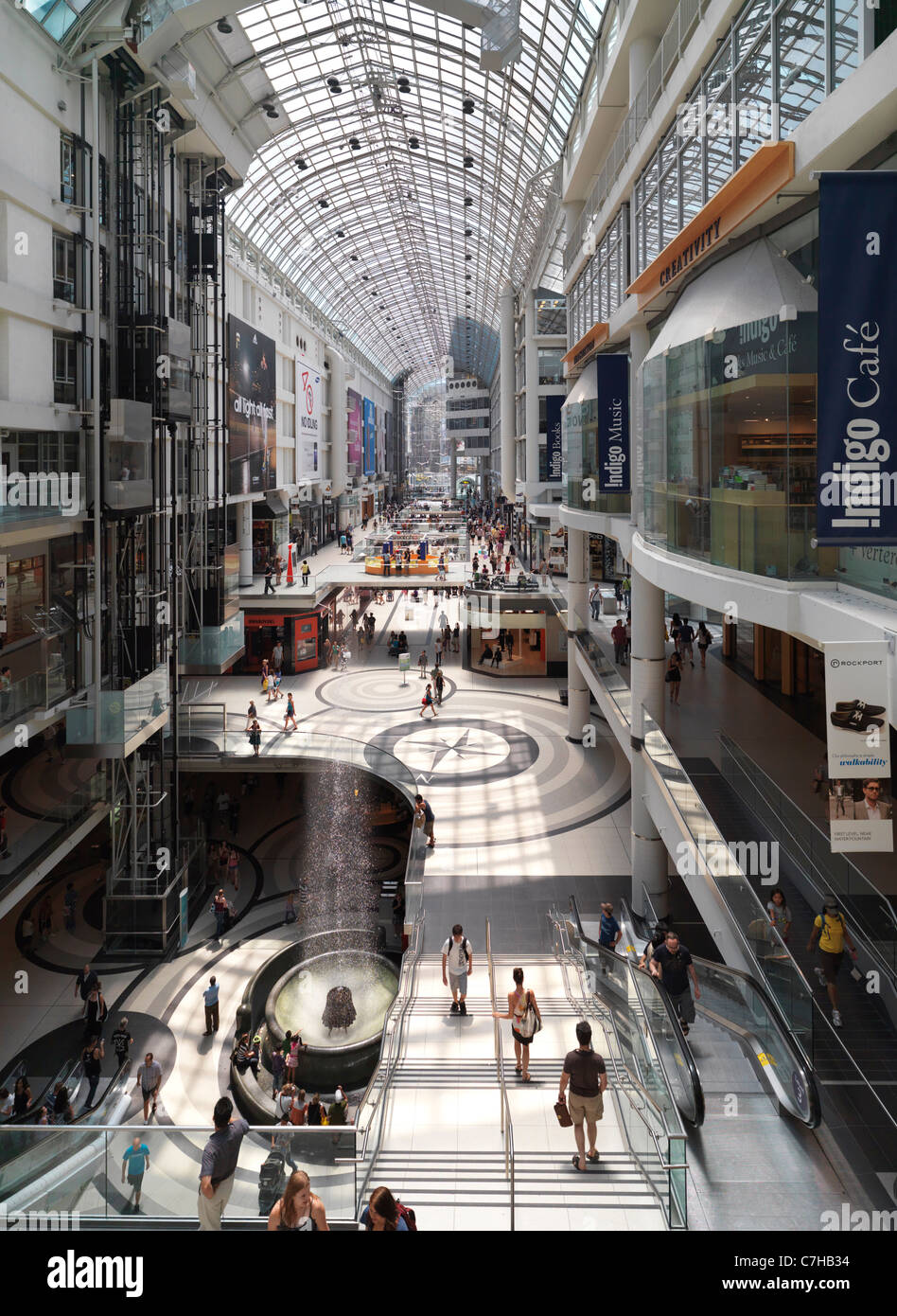 Ontario mall -Fotos und -Bildmaterial in hoher Auflösung – Alamy