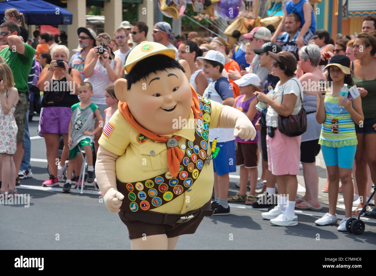Russell von oben in den Disney-Pixar-Countdown zum Spaß parade in Walt ...