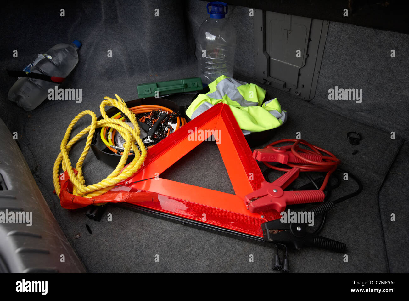 Mit dem auto nach irland reisen -Fotos und -Bildmaterial in hoher ...