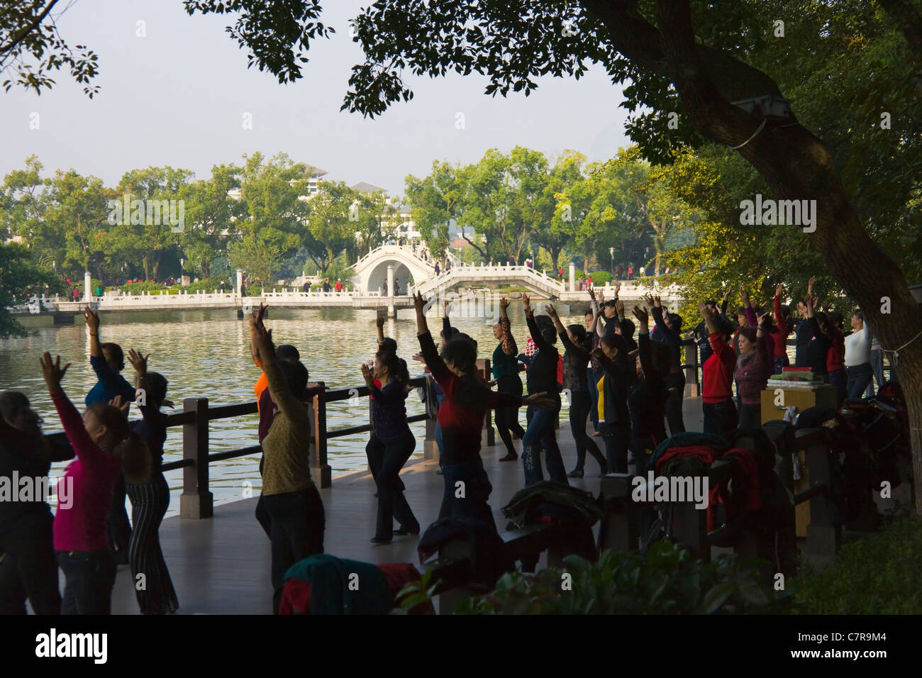 China menschen masse -Fotos und -Bildmaterial in hoher Auflösung – Alamy