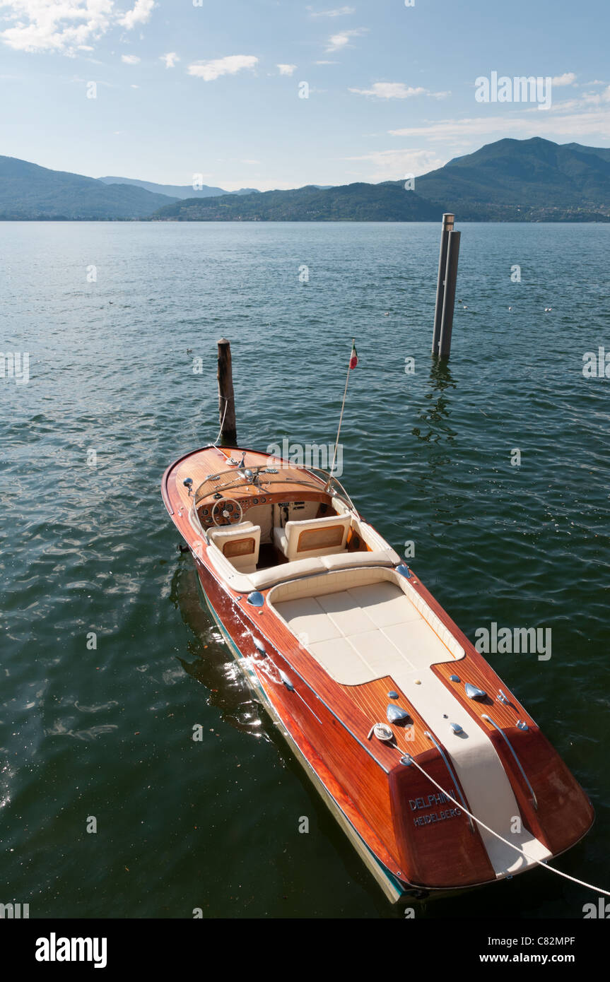Schnellboot aus holz -Fotos und -Bildmaterial in hoher Auflösung – Alamy
