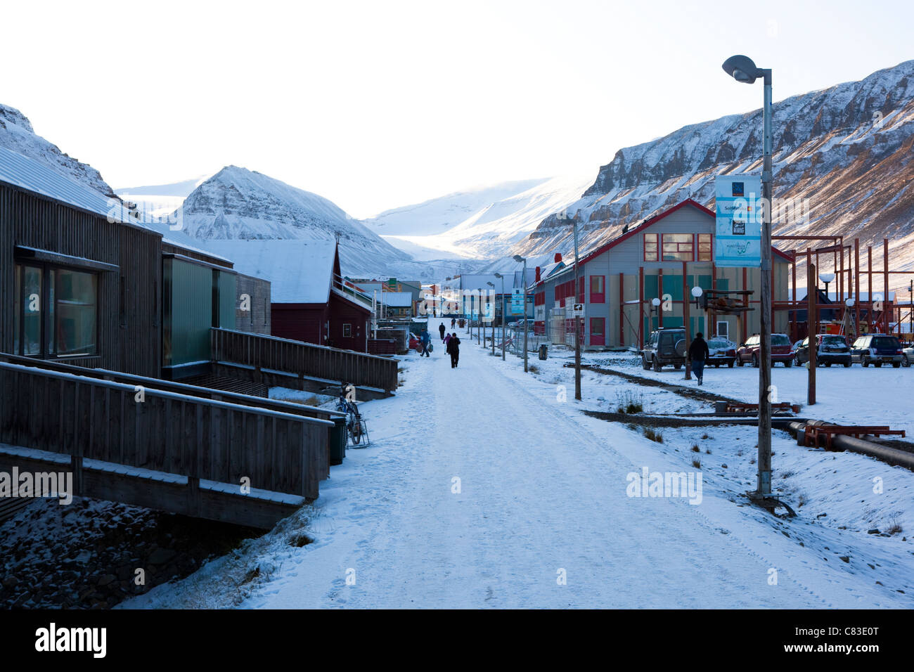 Longyearbyen street -Fotos und -Bildmaterial in hoher Auflösung – Alamy