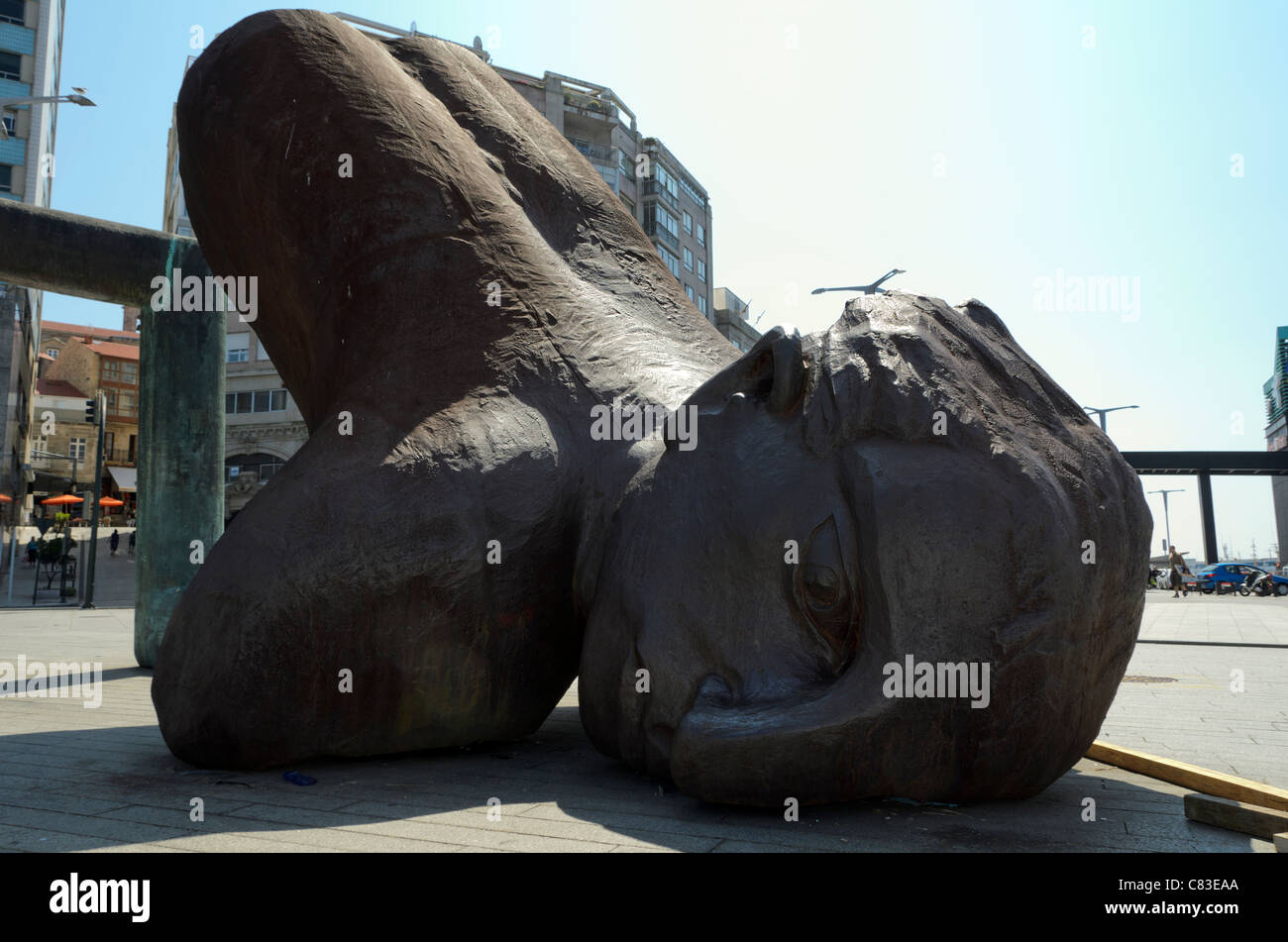 El Banista del Arenal Skulptur - Vigo, Galizien - Spanien ...