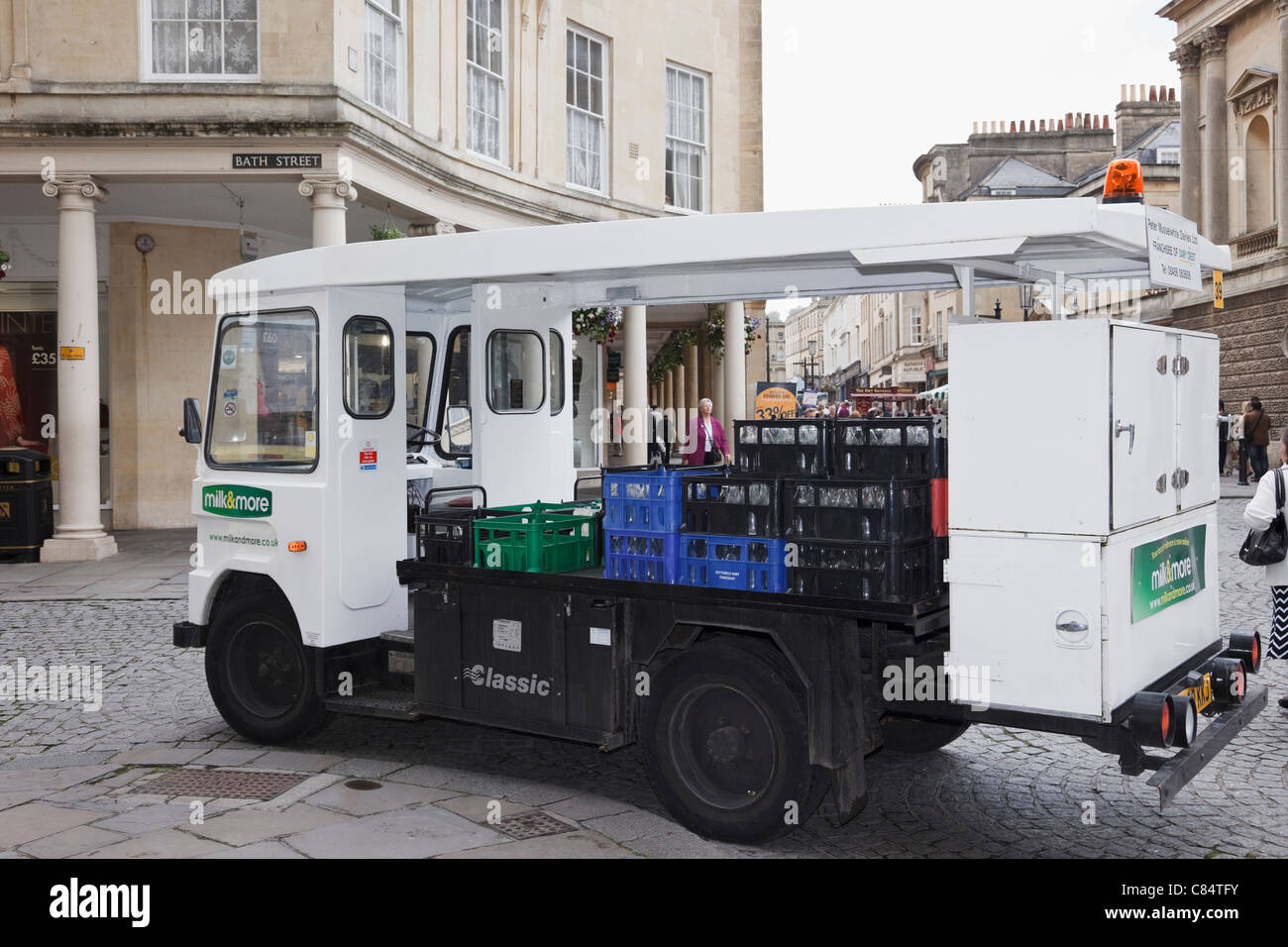 Milkman england -Fotos und -Bildmaterial in hoher Auflösung – Alamy