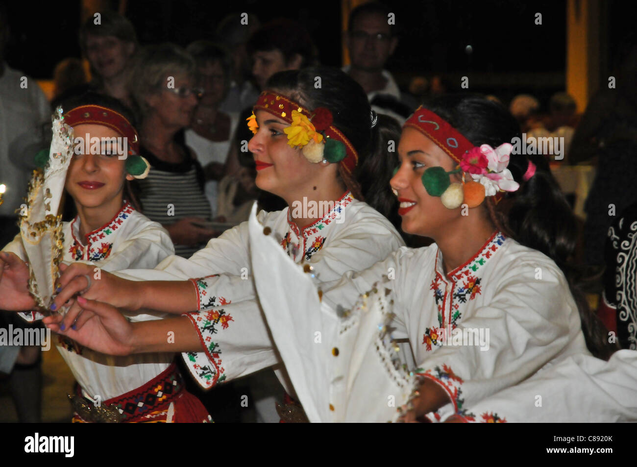 Bulgarien, Bansko, traditionelles fest, Trachten, Folklore Kostüm ...