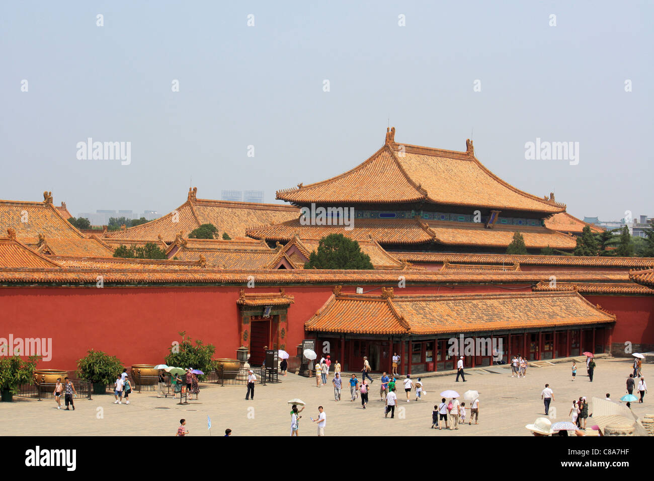 China beijing forbidden city glazed -Fotos und -Bildmaterial in hoher ...