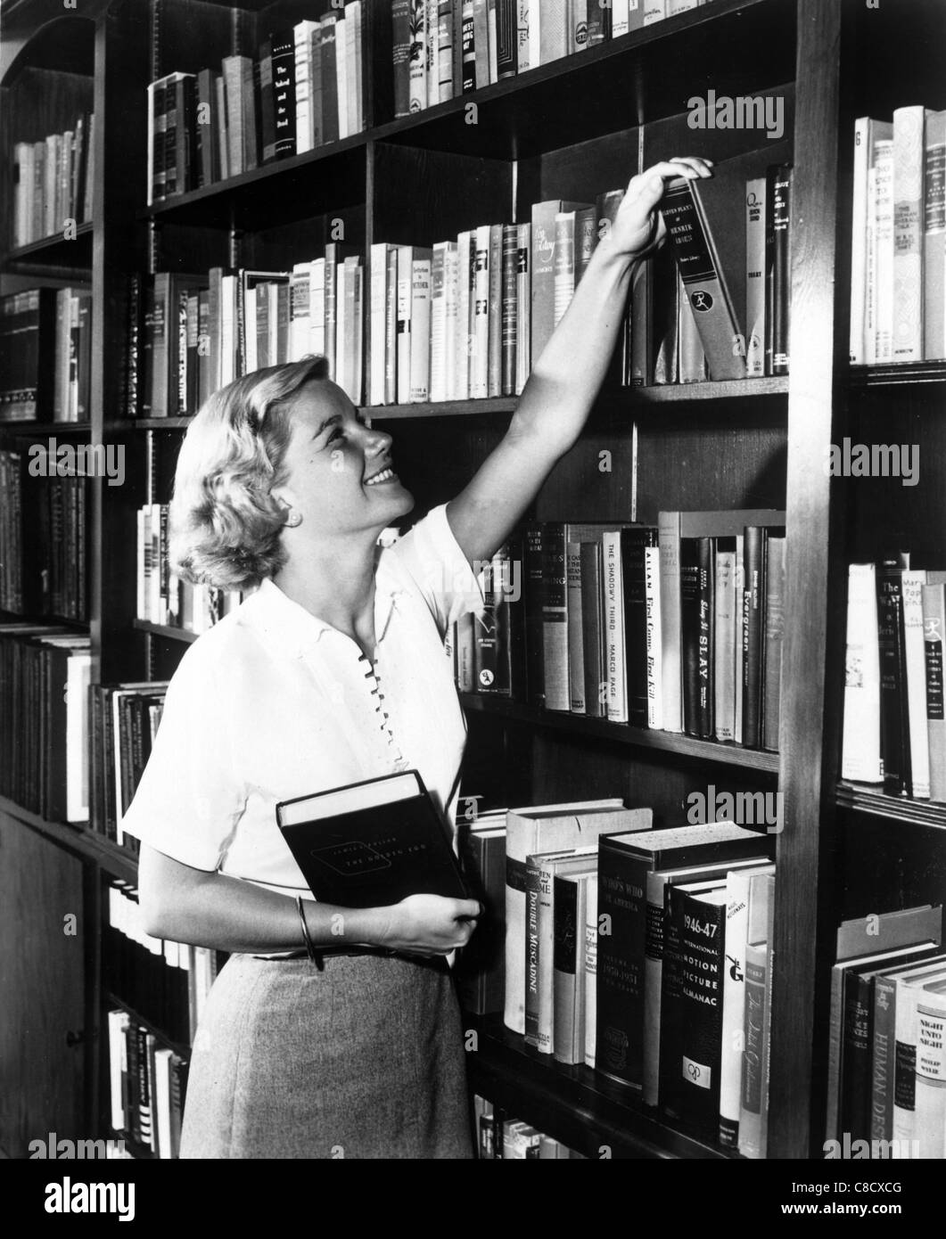 Barbara bel geddes -Fotos und -Bildmaterial in hoher Auflösung – Alamy