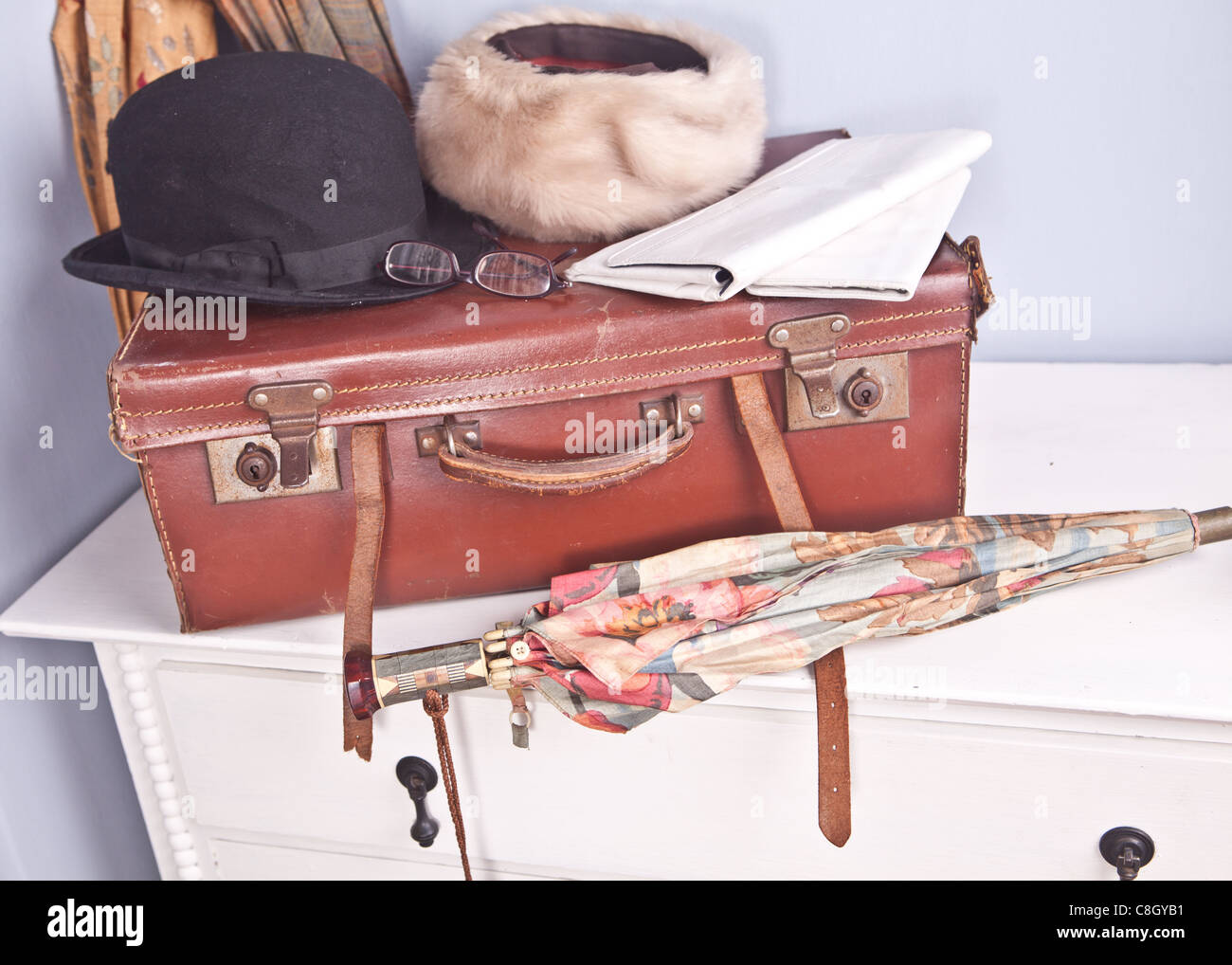 Vintage suitcase -Fotos und -Bildmaterial in hoher Auflösung – Alamy