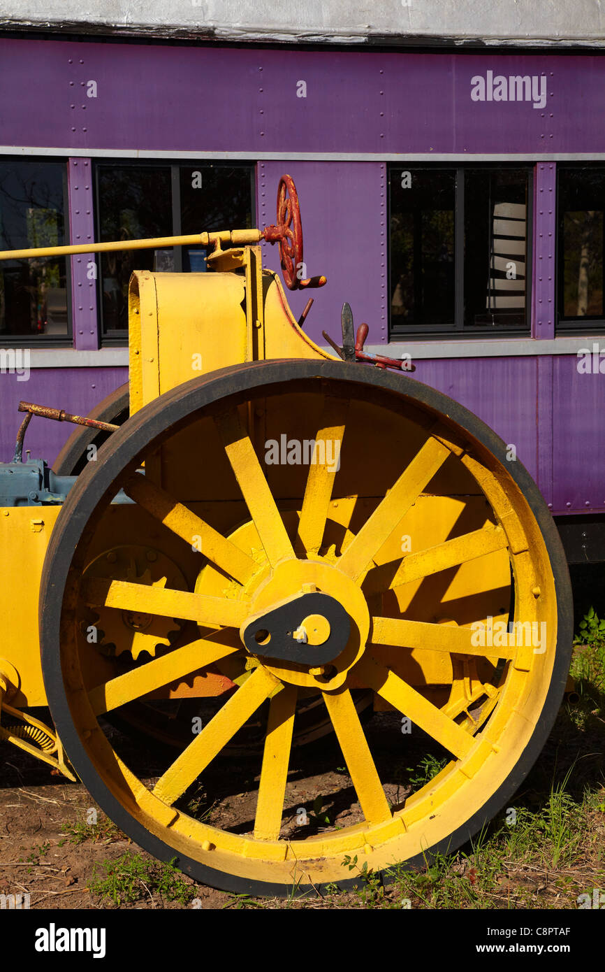 Alter roller und wagen am ehemaligen adelaide flussbahnhof -Fotos und ...