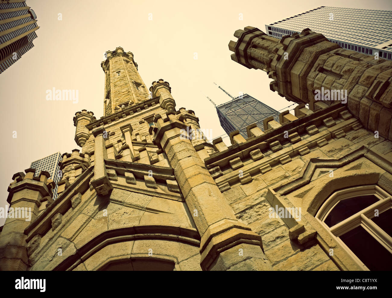 Wasserturm chicago -Fotos und -Bildmaterial in hoher Auflösung – Alamy