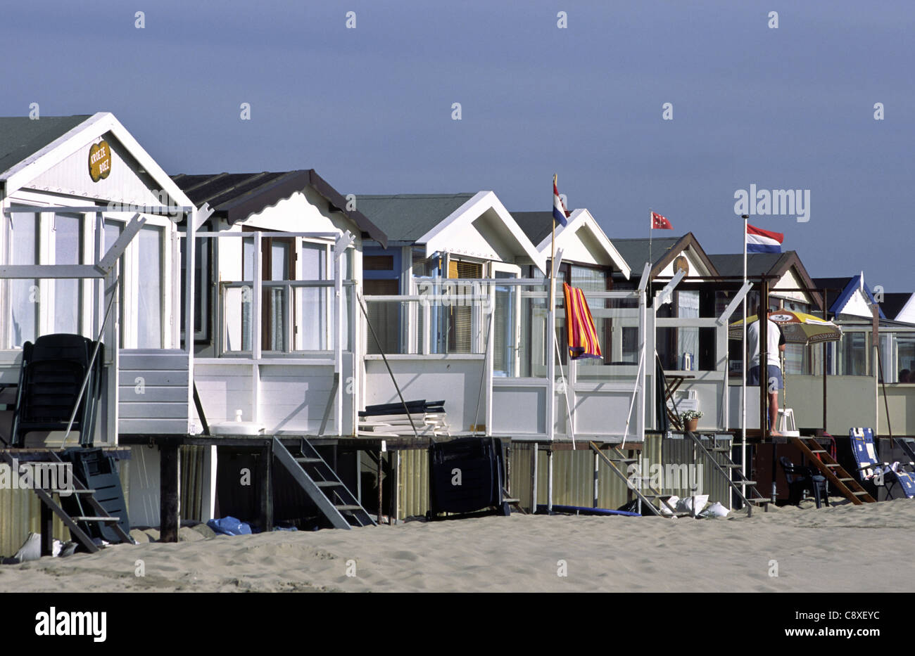 Ijmuiden strandhaus -Fotos und -Bildmaterial in hoher Auflösung – Alamy