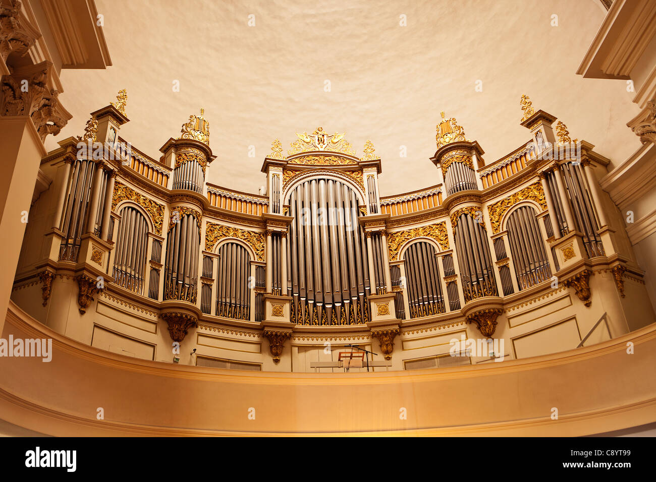 Kathedrale von helsinki orgel -Fotos und -Bildmaterial in hoher ... Kathedrale von helsinki orgel -Fotos und -Bildmaterial in hoher ...