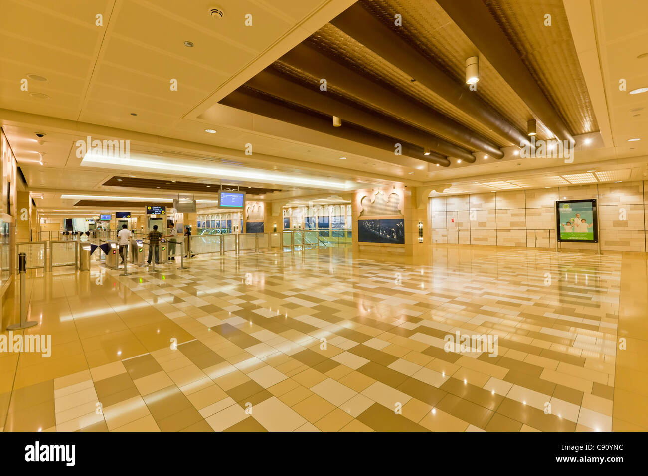 Al ras metro station -Fotos und -Bildmaterial in hoher Auflösung – Alamy