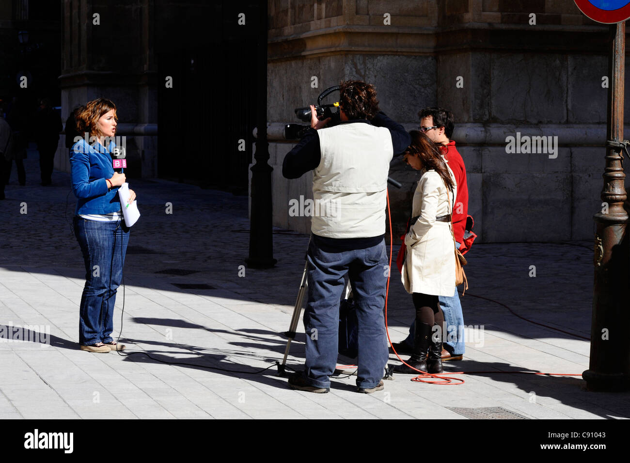 Mallorca tv andym reporter newsreader -Fotos und -Bildmaterial in hoher ...