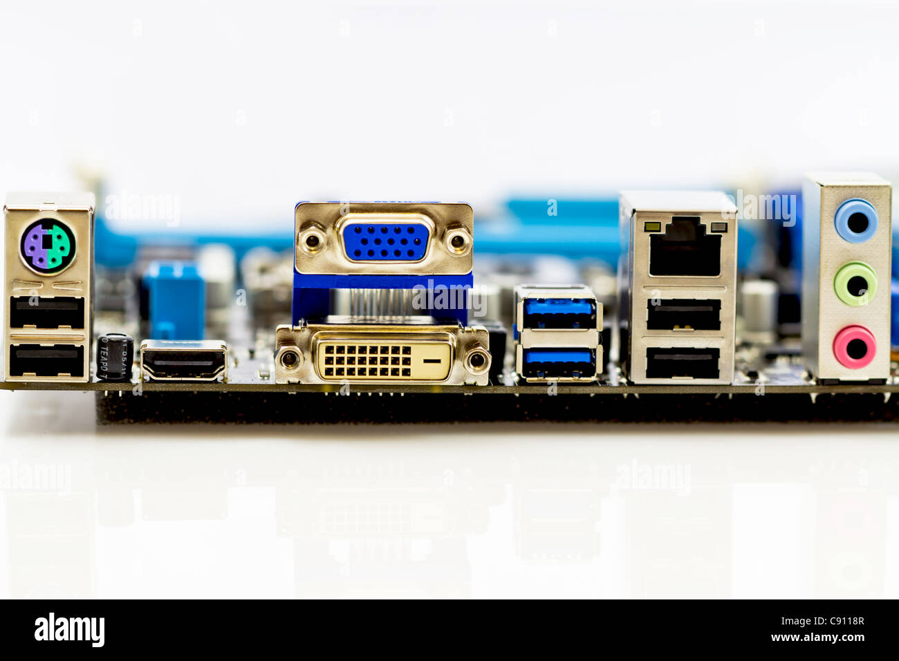 Back panel connectors -Fotos und -Bildmaterial in hoher Auflösung – Alamy