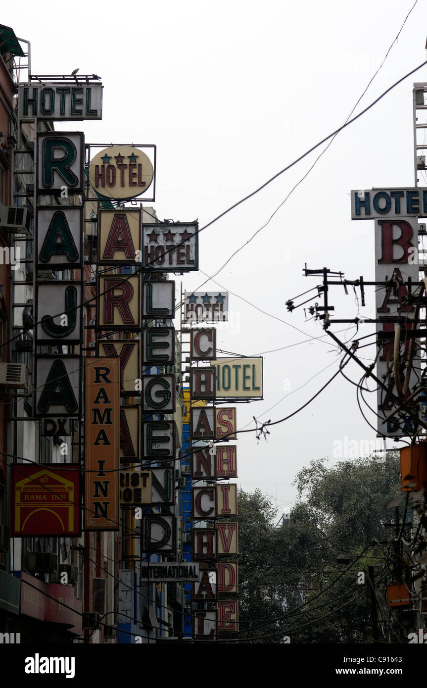 New delhi street signs -Fotos und -Bildmaterial in hoher Auflösung – Alamy