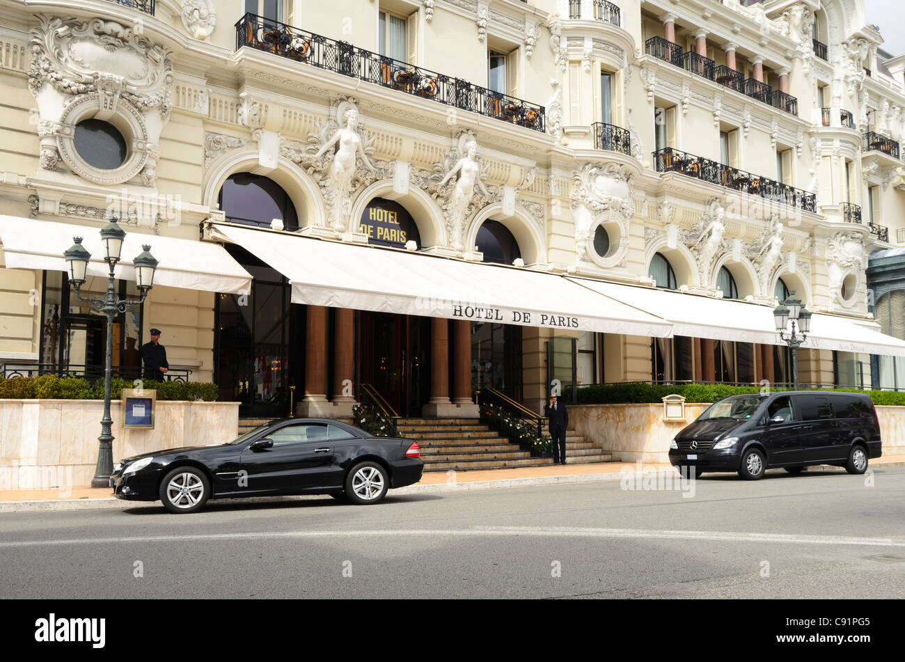 Hotel de paris monte carlo monaco -Fotos und -Bildmaterial in hoher ...