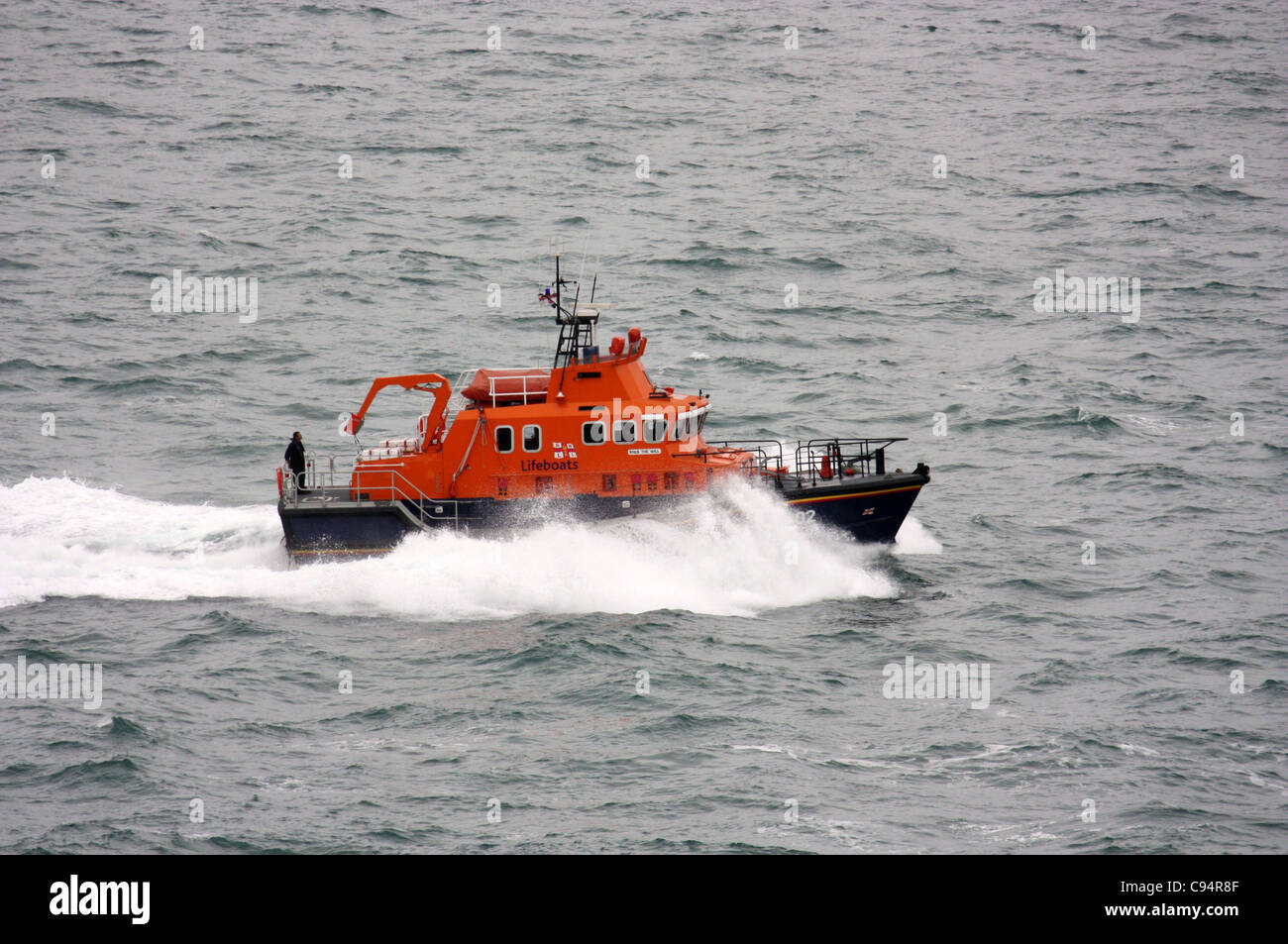Rettungsboot in aktion -Fotos und -Bildmaterial in hoher Auflösung – Alamy