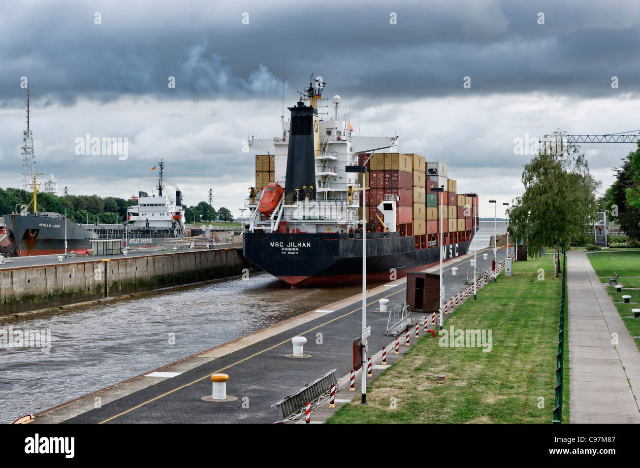 Kiel schleuse nord ostsee kanal -Fotos und -Bildmaterial in hoher Auflösung – Alamy