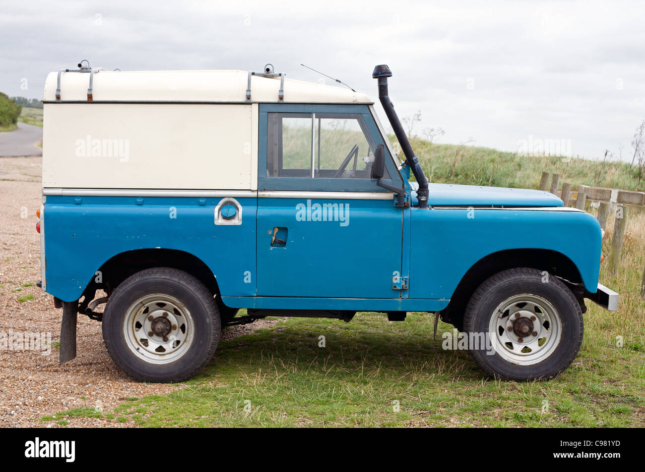 Klassischer landrover -Fotos und -Bildmaterial in hoher Auflösung – Alamy