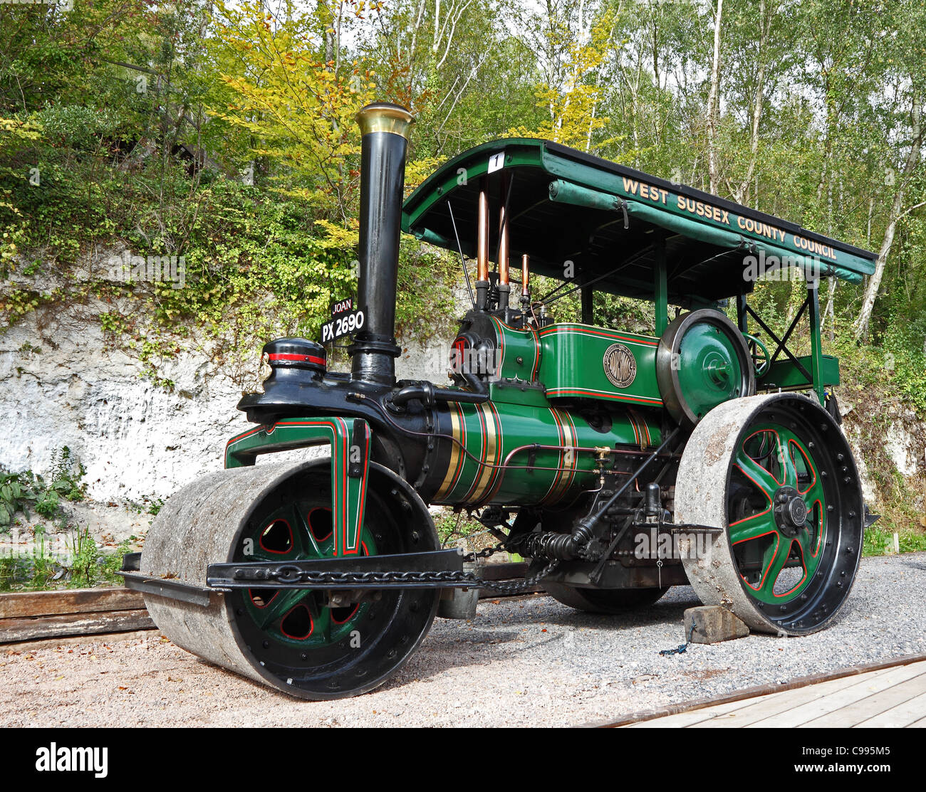 Steam road -Fotos und -Bildmaterial in hoher Auflösung – Alamy