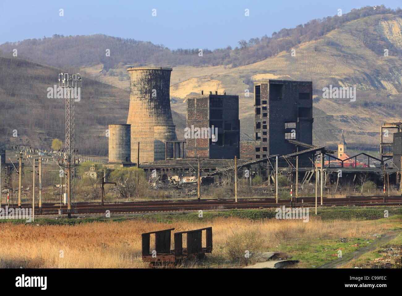 Copsa glimmer industrielle industrie verschmutzung -Fotos und ...