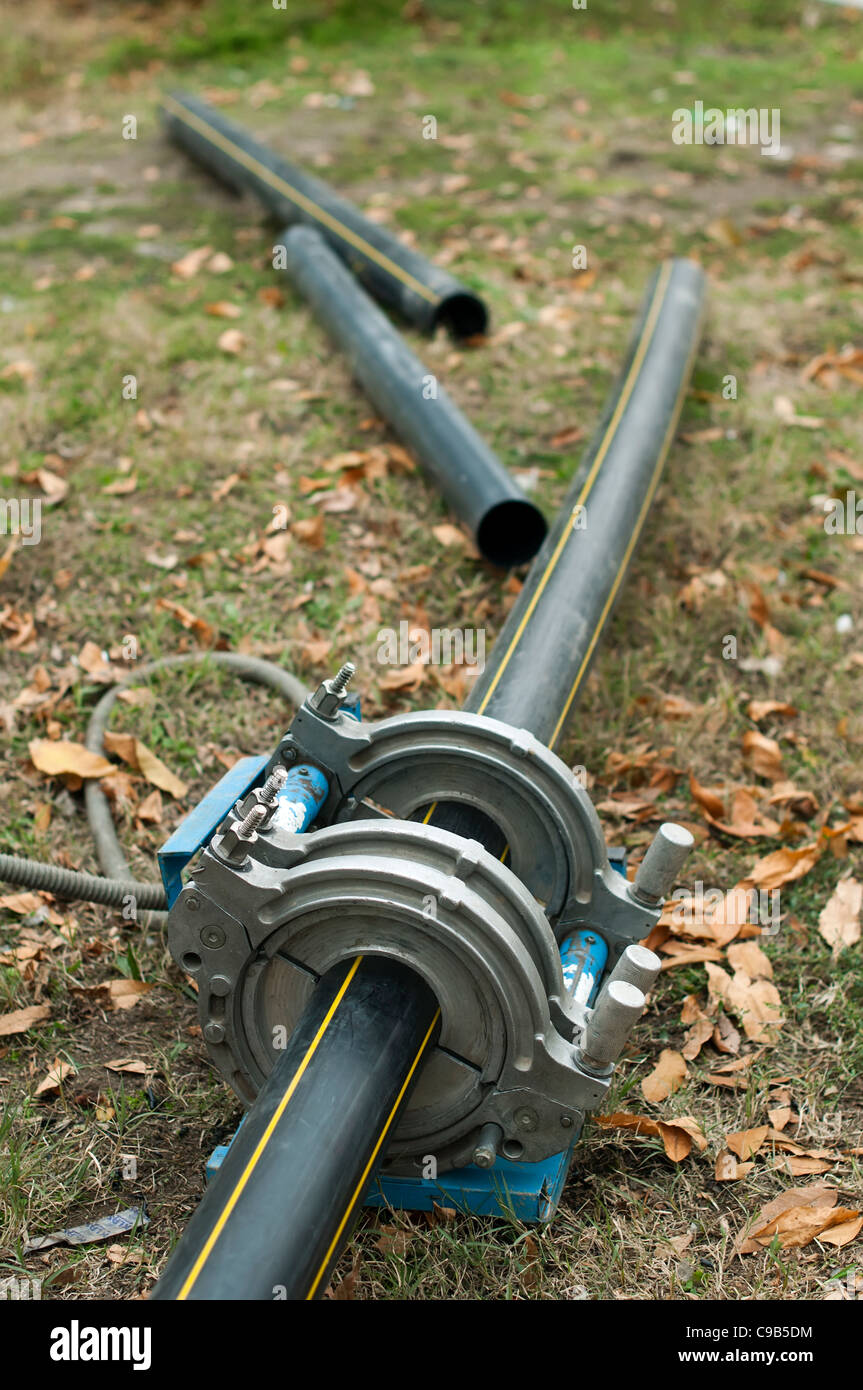 Pvc rohr schneiden -Fotos und -Bildmaterial in hoher Auflösung – Alamy