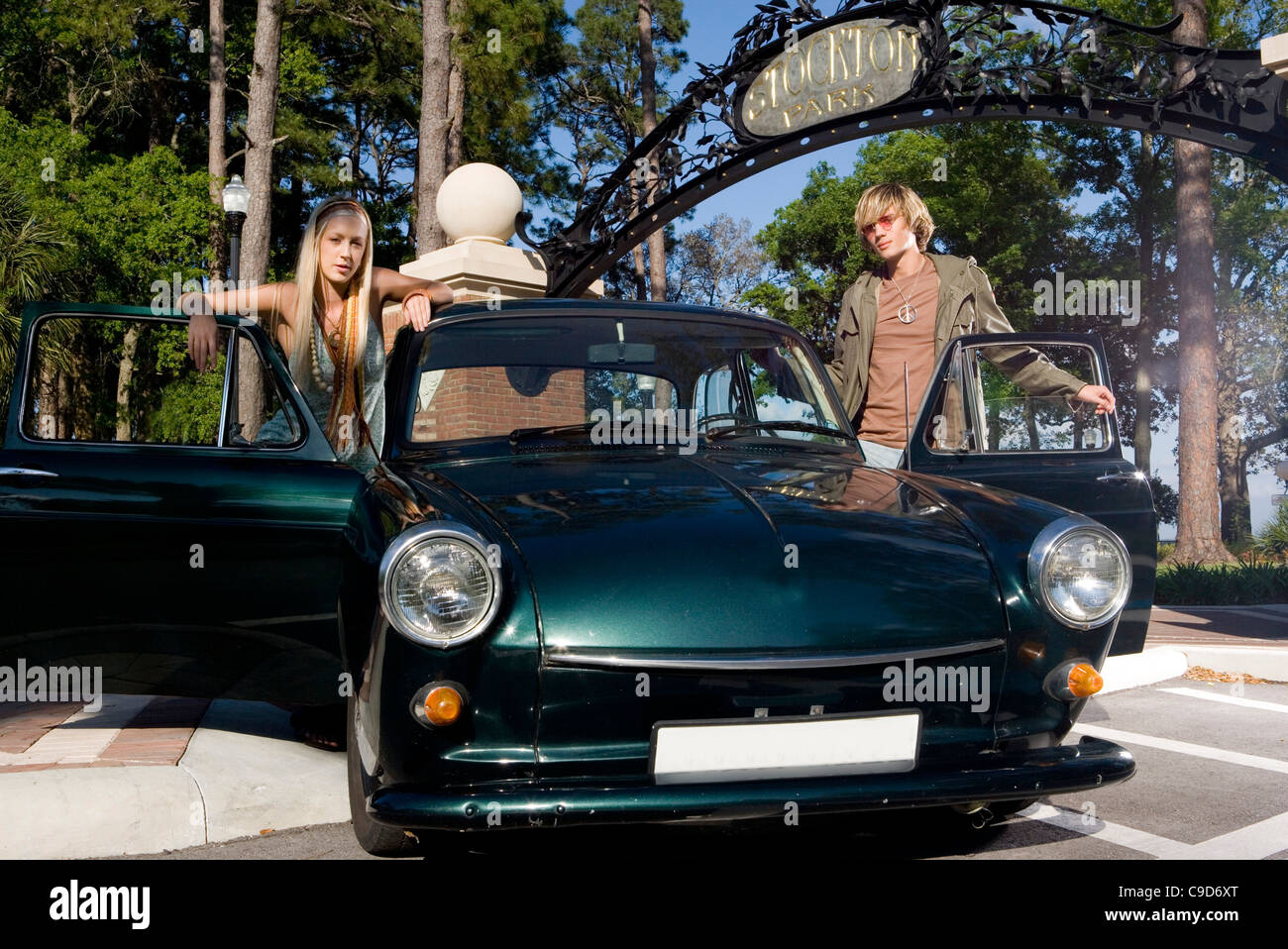 Hippies auto -Fotos und -Bildmaterial in hoher Auflösung – Alamy